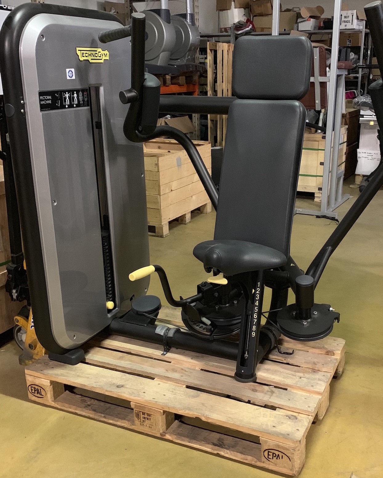 Pectoral Machine Technogy – Fitness Shop Professionnel du Materiel ...